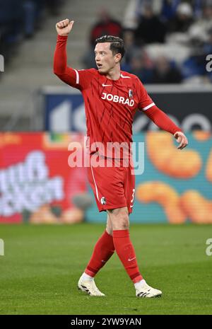 Michael Gregoritsch (SC Freiburg, #38), Ritsu Doan (SC Freiburg, #42 ...