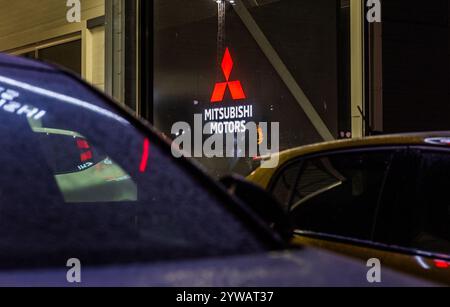 Mitsubishi motors, car dealer Stock Photo - Alamy