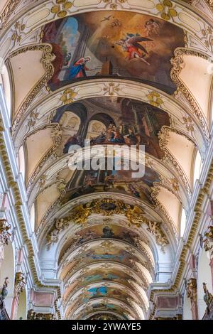 Church of Saint James Interior, Prague, Czechia, Czech Republic ...