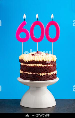 Candle number 600 - Number of followers or likes Stock Photo - Alamy