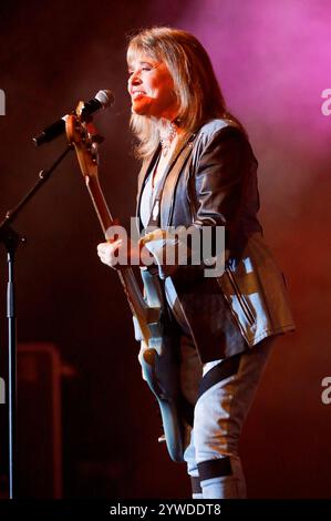 Suzi Quatro live bei einem Konzert ihrer Wold Tour 2024 im Tanzbrunnen ...