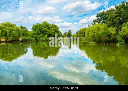 View of Mount Pond in Clapham Common park. London. England, UK Stock ...