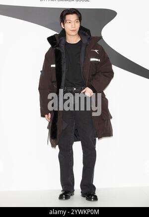 Seoul, South Korea. 11th Dec, 2024. (L to R) South Korean singer Yunah ...