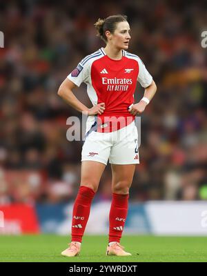 Arsenal’s Emily Fox during the Barclays Women's Super League match at ...