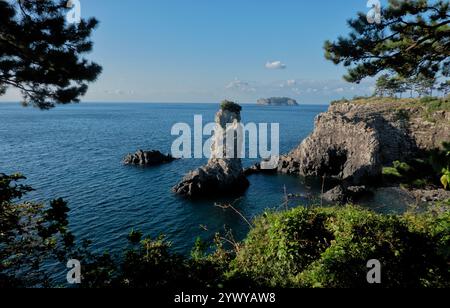 Oedolgae sea stack seen from Jeju Olle Trail, Seogwipo, Jeju Island ...
