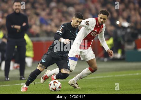 Devyne Rensch of AS Roma,Mattia Zaccagni of SS Lazio during the serie A ...