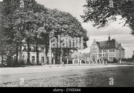 Conradinum Danzig-Langfuhr 1900s Stock Photo - Alamy