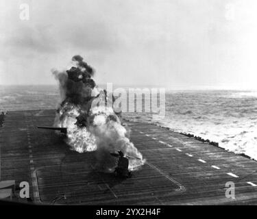 Douglas AD-4 Skyraider of VA-115 takes off from USS Philippine Sea (CV ...
