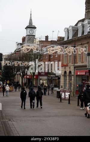 Nuneaton town centre in winter with Christmas lights, Warwickshire, UK ...