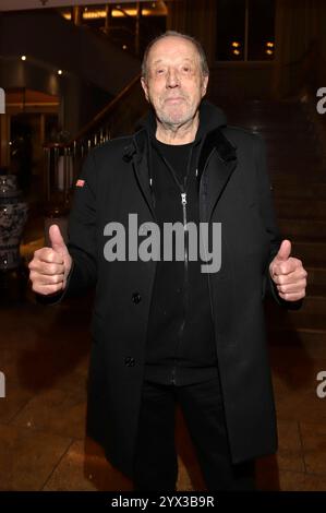 Rolf Fuhrmann bei der Universum Boxing Night 2024 im Rahmen des 62 ...