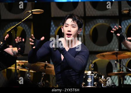 South Korean singer Wonho (Lee Ho-seok) visits the Empire State ...