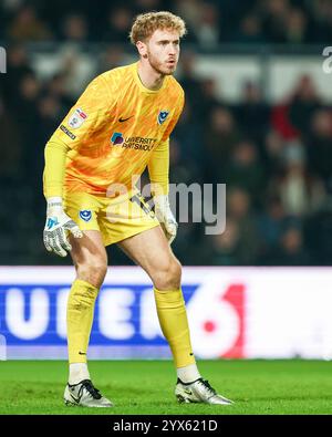Portsmouth goalkeeper Nicolas Schmid during the Sky Bet Championship ...