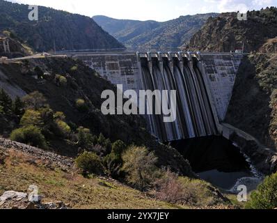 Sariyar Dam is an old dam located in Ankara. It is one of the oldest ...