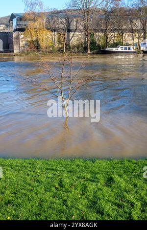 Bath, Somerset - 27 November 2024 - Flooding caused by Storm Bert near ...
