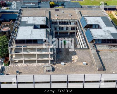 Demolition of IBM Havant Building 26. Built in the 1970's the once ...