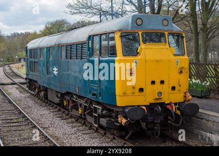 Class 31 Diesel Locomotive, BR Brunswick Green livery Stock Photo - Alamy