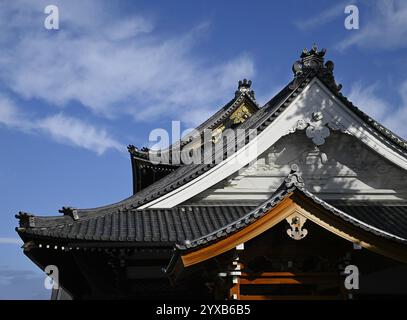 Kirizuma type rooftop at the Buddhist temple Higashi Honganji in Kyoto ...