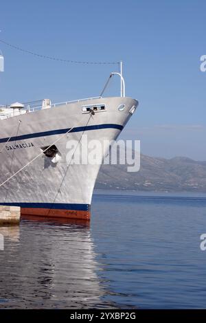 Passenger ship Dalmacija in port of Korcula, Croatia Stock Photo - Alamy