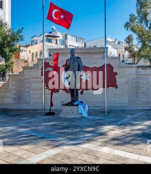 Statue of Ataturk, the founder of modern Turkey, capital city, Ankara ...