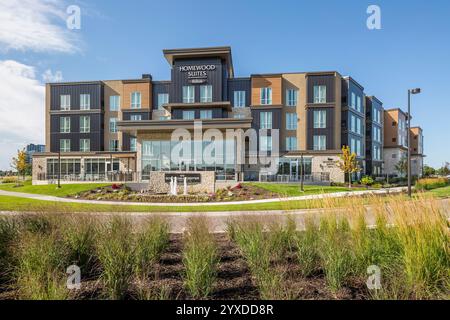 Exterior of hotel showing extensive landscaping with fountains Stock ...
