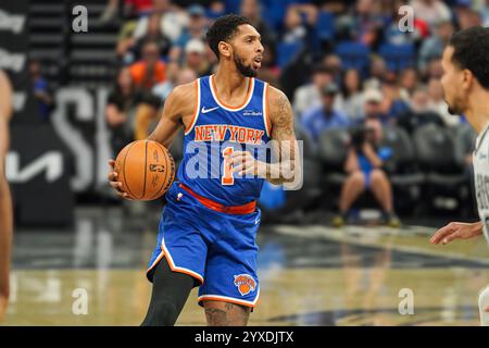 New York Knicks guard Cameron Payne reacts during player introductions ...