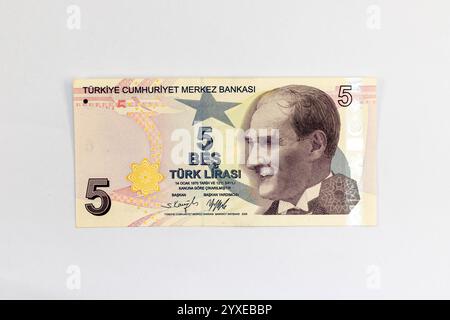 Turkey 5 lira banknote featuring President Mustafa Kemal Ataturk ...