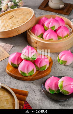 Sienthou peach is a symbol of longevity. Baozi or Bakpao is a type of ...