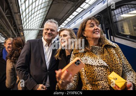 AMSTERDAM - NS's new Airport Sprinter. This new timetable intensifies ...