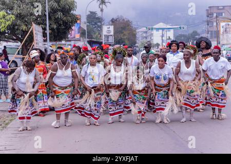 Yaounde, Cameroon. 15th Dec, 2024. People in traditional dresses are ...