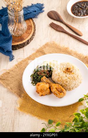 Simangunsong rice (Indonesia : Nasi Simangunsong) comes from the Toba ...