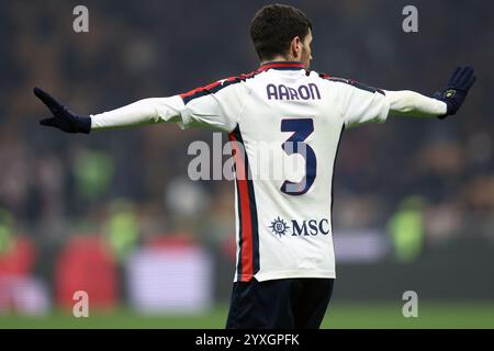 Aaron Martin of Genoa CFC gestures during the Serie A football match ...
