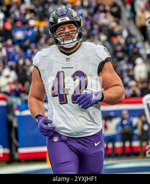 Baltimore Ravens fullback Patrick Ricard (42) blocks as Houston Texans ...