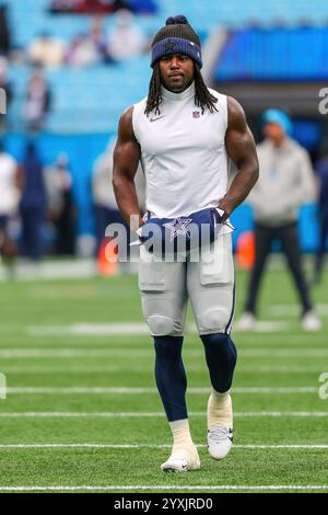 Dallas Cowboys cornerback Kemon Hall (43) breaks up a pass intended for ...