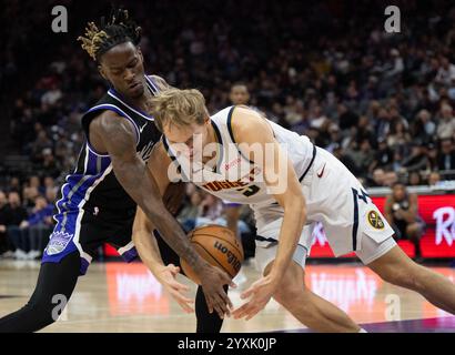 Denver Nuggets forward Hunter Tyson (5) in the first half of an NBA ...