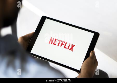Netflix Logo on Smartphone Stock Photo - Alamy