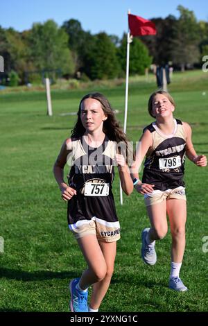 Sycamore, Illinois, USA. Female middle school (junior high school ...