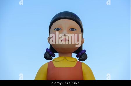 A 7-meter-tall statue of Younghee, the iconic doll from the Netflix ...