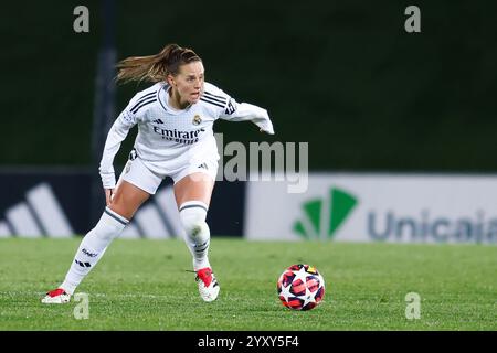 Sandie Toletti of Real Madrid in action during the Copa de la Reina ...