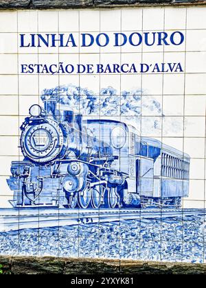 Railway train station, Linha do Douro, Douro rail line, Pinhao ...