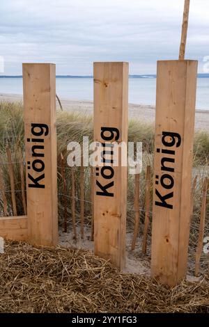 Binz, Germany. 18th Dec, 2024. A designer nativity scene stands on the ...