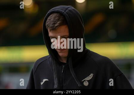 Ante Crnac of Norwich City arrives before the Sky Bet Championship ...