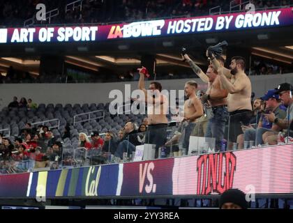 INGLEWOOD, CA - DECEMBER 18: California Golden Bears linebacker Cade ...