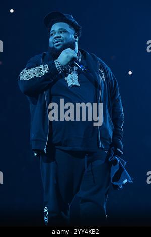 Sunrise FL, USA. 18th Dec, 2016. Daya performs during The I Heart Radio ...