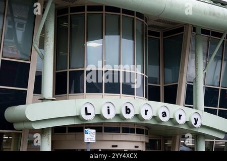 Blackheath Library, West Midlands, England, UK Stock Photo - Alamy