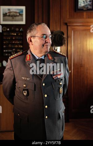 Strausberg, Germany. 18th Dec, 2024. Lieutenant General Alfons Mais ...