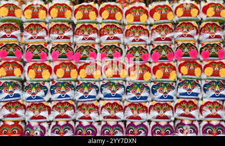 The tiger-head shoes in Lizhuang Village, Zhangxibao Town, Yongnian ...