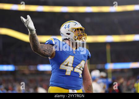 Los Angeles Chargers fullback Scott Matlock (44) stands for the ...