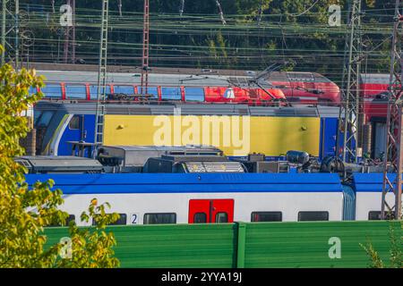 Local trains, railway systems, Green Noise Barrier, Bremen, Germany ...