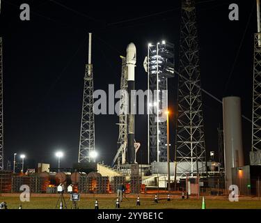December 20, 2024: A SpaceX Falcon 9 rocket is seen at sunset at Launch ...