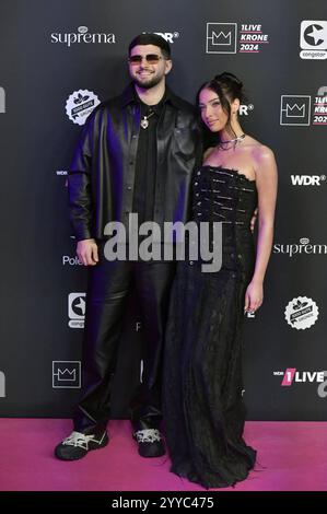 Hava re. und Dardan 12/24 thg Hava re. mit Dardan auf dem Roten Teppich ...